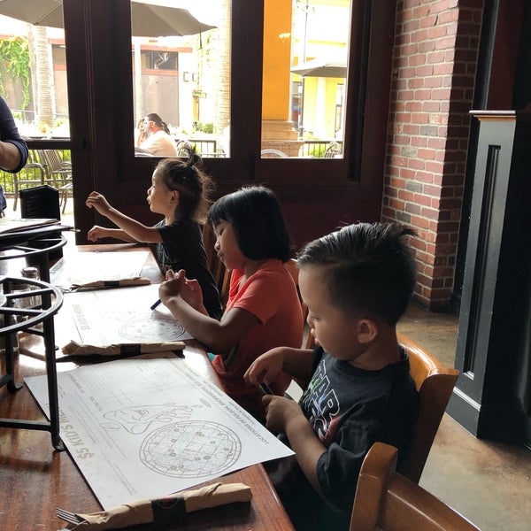 Chicago Fire - Pizzeria in Folsom