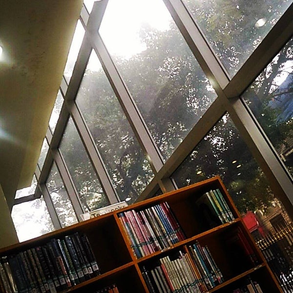 Jose Rizal University Library - Mandaluyong District 1 - José Rizal ...