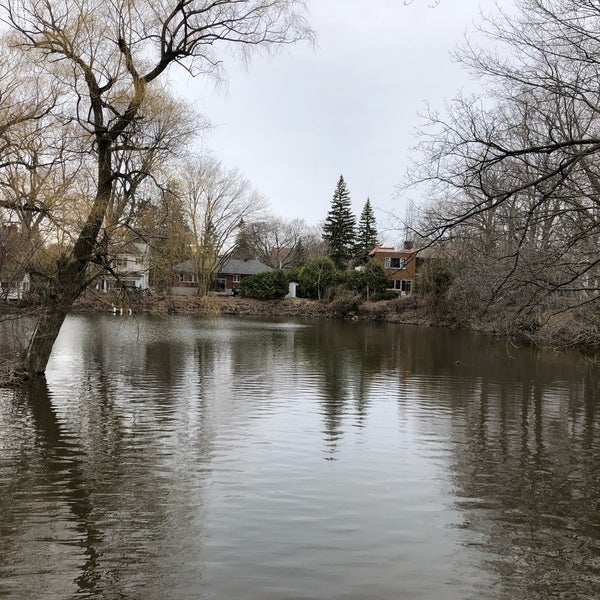 Parc Raimbault - Park in Cartierville