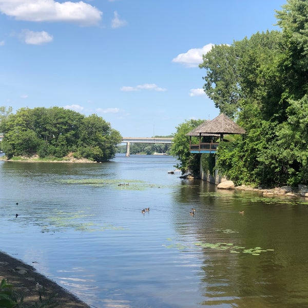 Parc Raimbault - Park in Cartierville