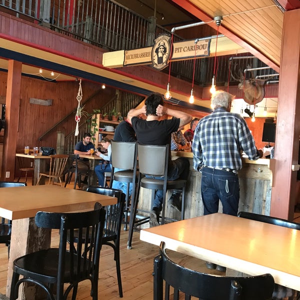 Pub Pit Caribou - Percé, QC