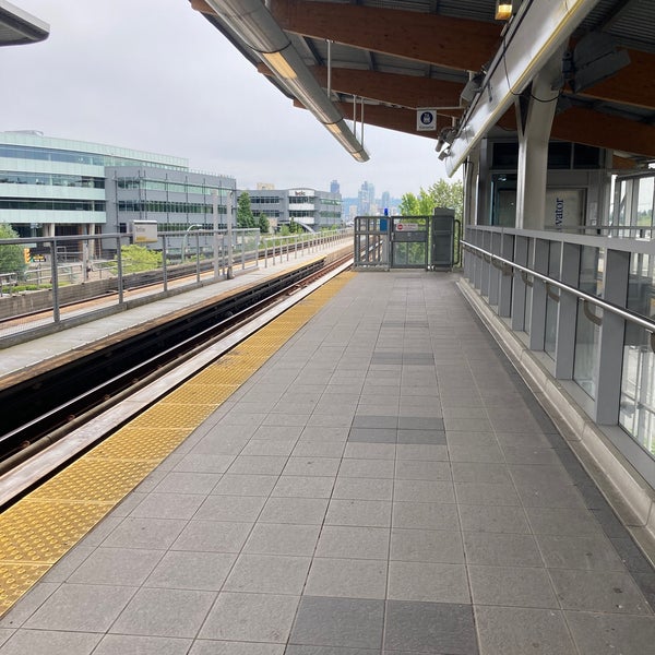 Renfrew SkyTrain Station - Renfrew-Collingwood - 8 tips