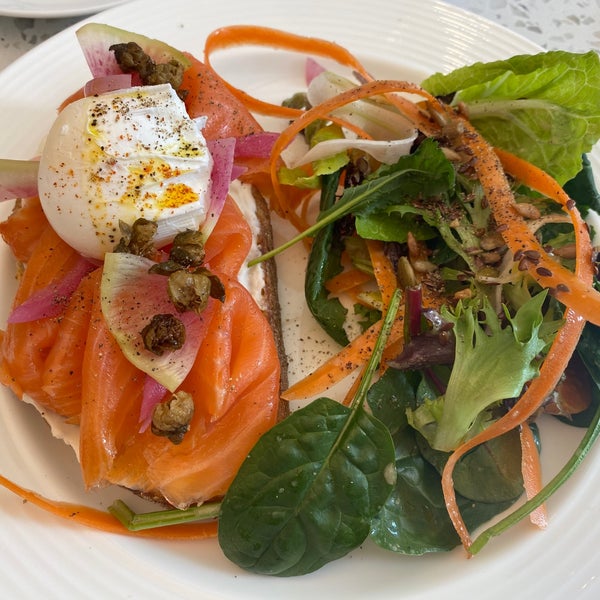 Holt's Cafe - Sandwich Spot