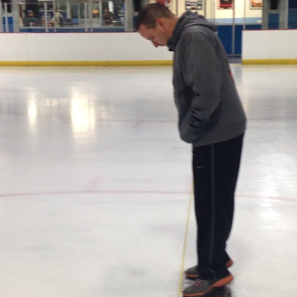 Photos at Newbridge Ice Rink - Skating Rink in Bellmore