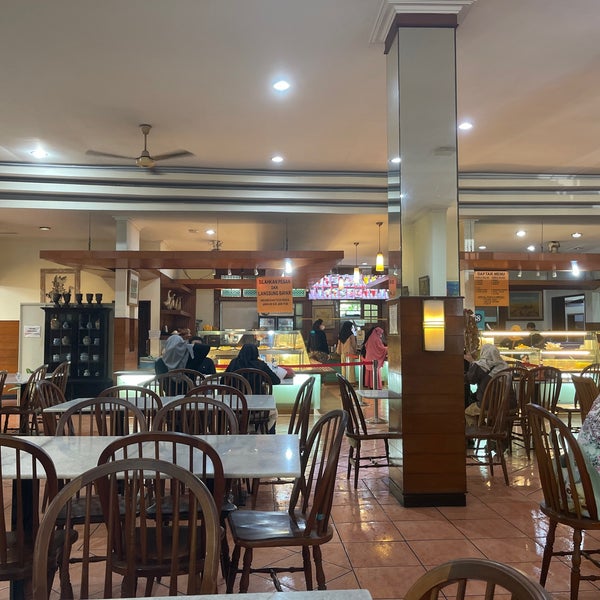 Cafe Bali - Indonesian Restaurant in Bandung