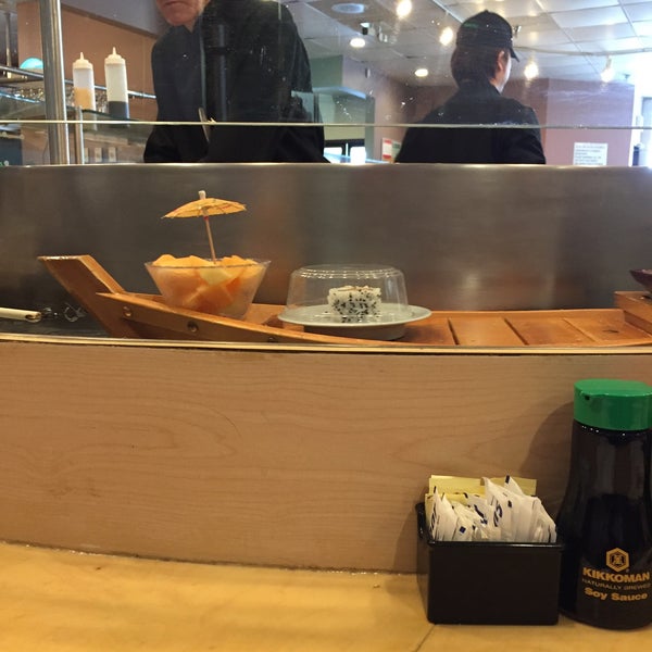 YuYu Floating Sushi Bar - 3 tips