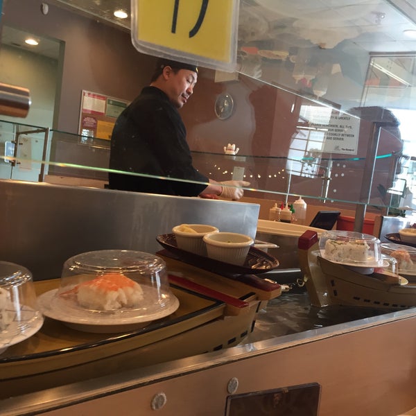 YuYu Floating Sushi Bar - 3 tips