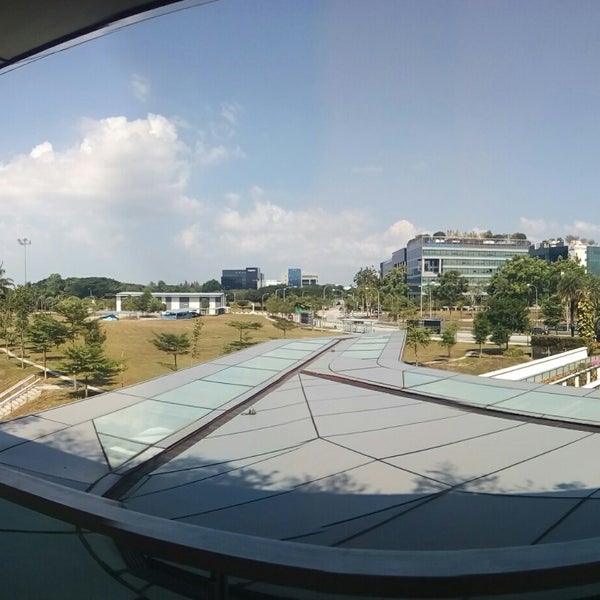 Singapore University of Technology & Design (SUTD) - University in Tampines