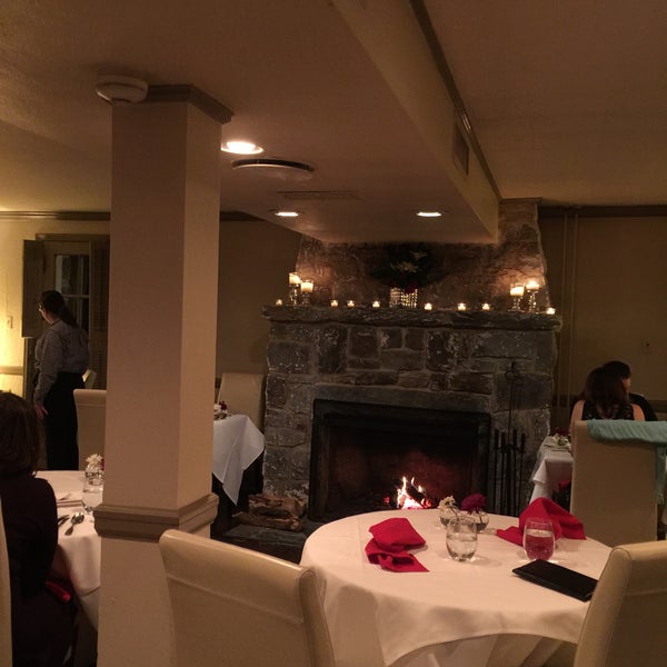 Accomac Inn - American Restaurant in York