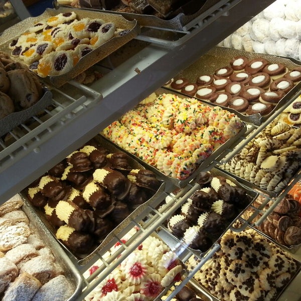 New York West Pastry & Bake Shop - Bakery in Sun City