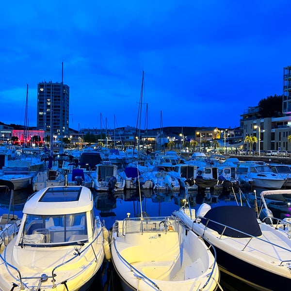 Port de Carry-le-Rouet - 5-9 quai Professeur Vayssière