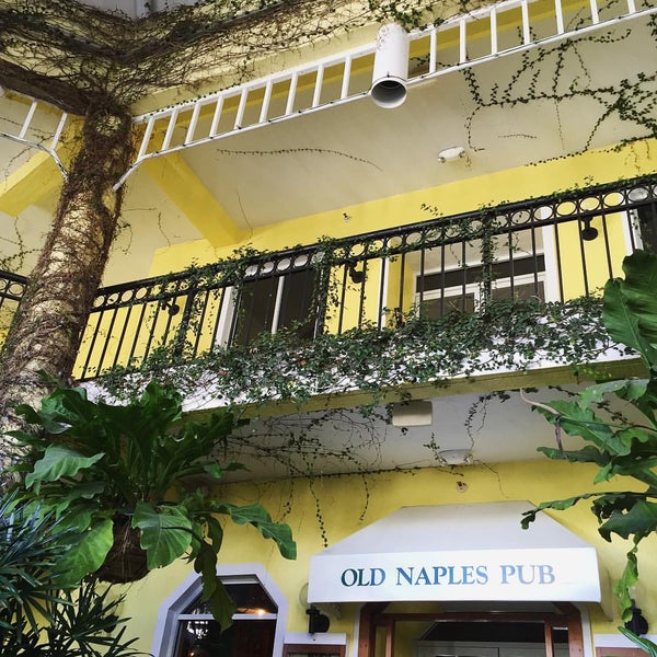 Old Naples Pub - Pub in Old Naples