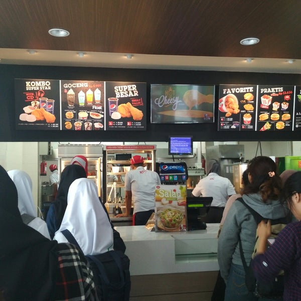 KFC Paltrow City - Fast Food Restaurant in Semarang