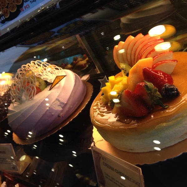 Photos at 85C Bakery Cafe - Bakery