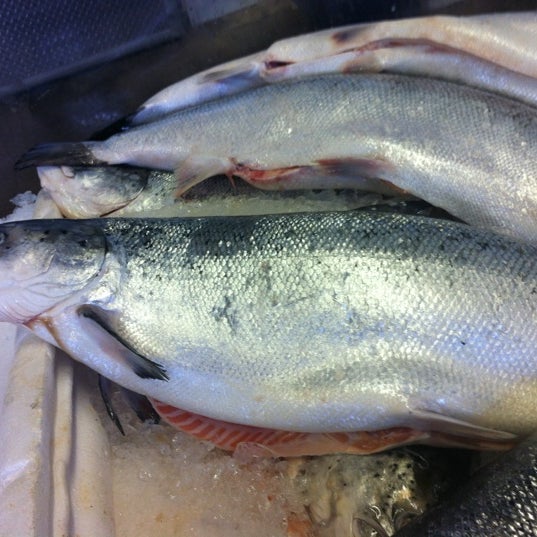 Omar Seafood - Seafood Restaurant in Allapattah