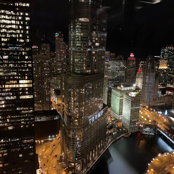 Photos at Kemper Building - Structure in The Loop