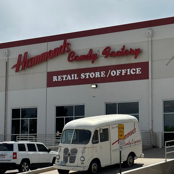 Hammond's Candies since 1920 - Candy Store