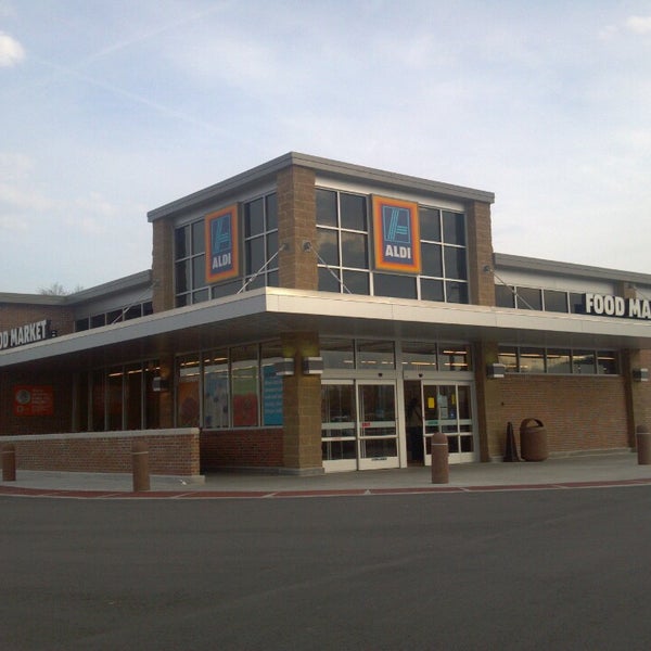 Aldi Grocery Store aldi-grocery-store