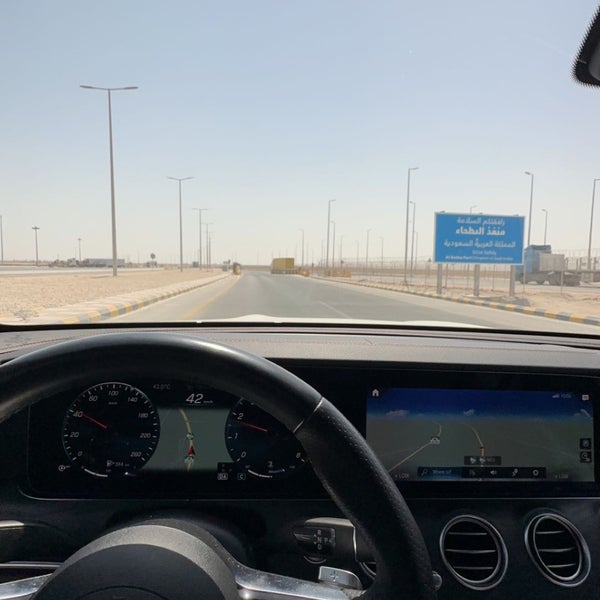 Saudi - UAE Borders | حدود السعودية و الامارات - Border Crossing in Al ...