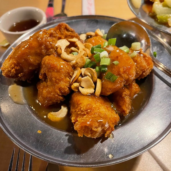 Leong's Asian Diner - 23 tips