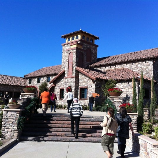 Lorimar Winery Vineyards - Winery