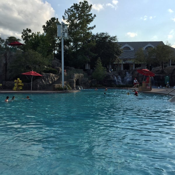 Photos at High Rock Spring Pool - Hotel Pool in Disney's Saratoga ...