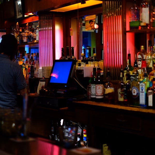 The Royale - Gastropub in Tower Grove South