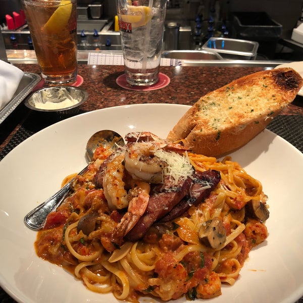 Pappadeaux Seafood Kitchen - Seafood Restaurant in Houston