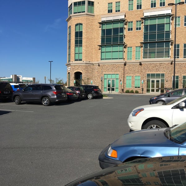 Gum Spring Library - Library in Stone Ridge North
