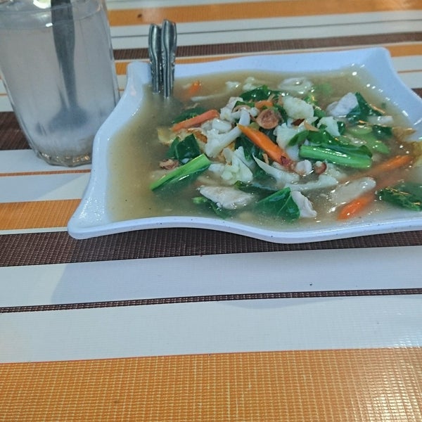 Hj PakLah Restaurant - Tanah merah