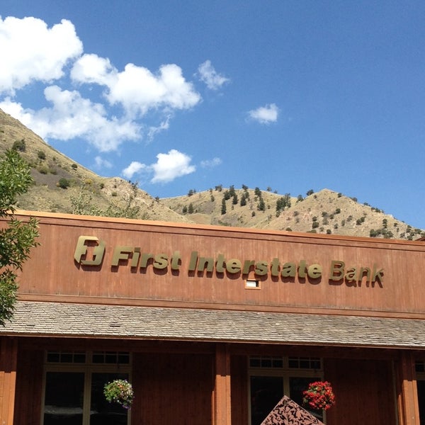 First Interstate Bank - 1 tip