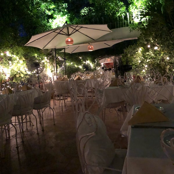 Cafe Flo - French Restaurant in Karachi