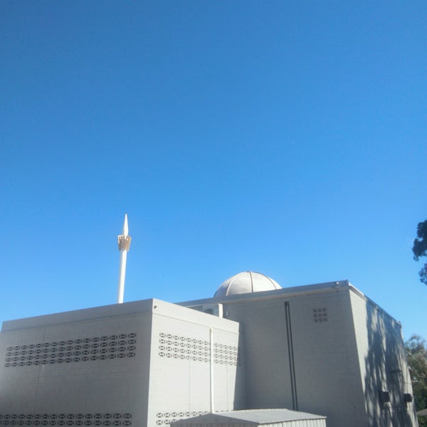 Canberra Mosque - 2 tips