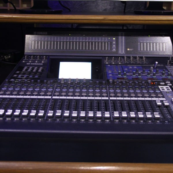 Muzik Lounge, School of Audio Technology - Vadapalani West - Chennai ...