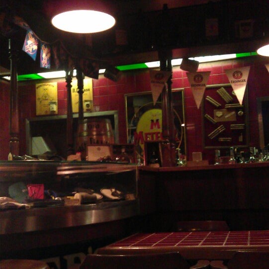 Naber Pub (Now Closed) - Bar in Centro