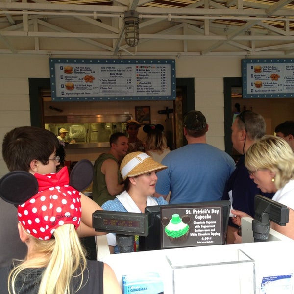 Sunset Ranch Market - American Restaurant