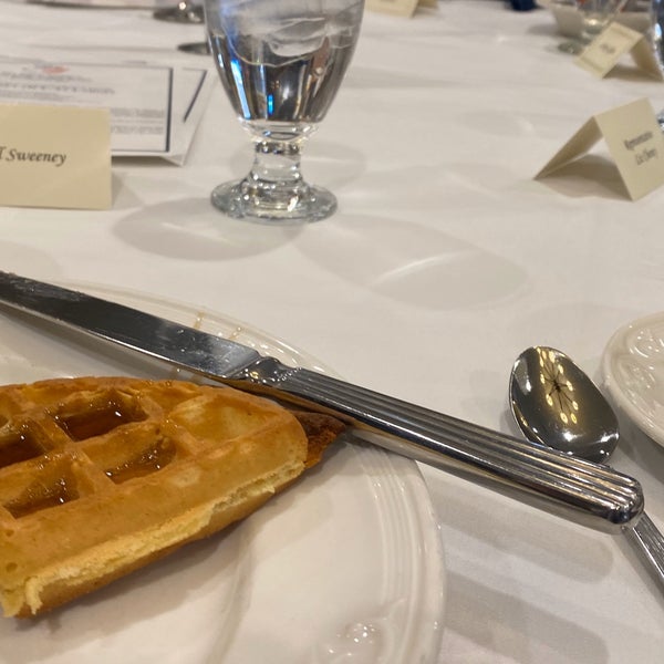 Capitol Hill Club - Structure in Capitol Hill