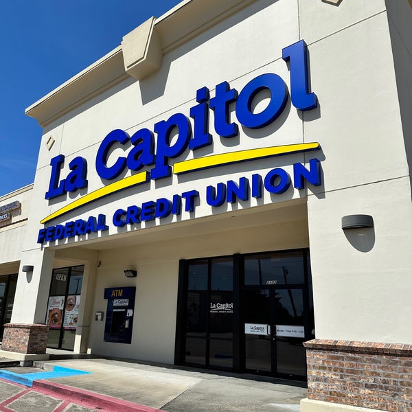 La Capitol Federal Credit Union - 2102 Oneal Ln