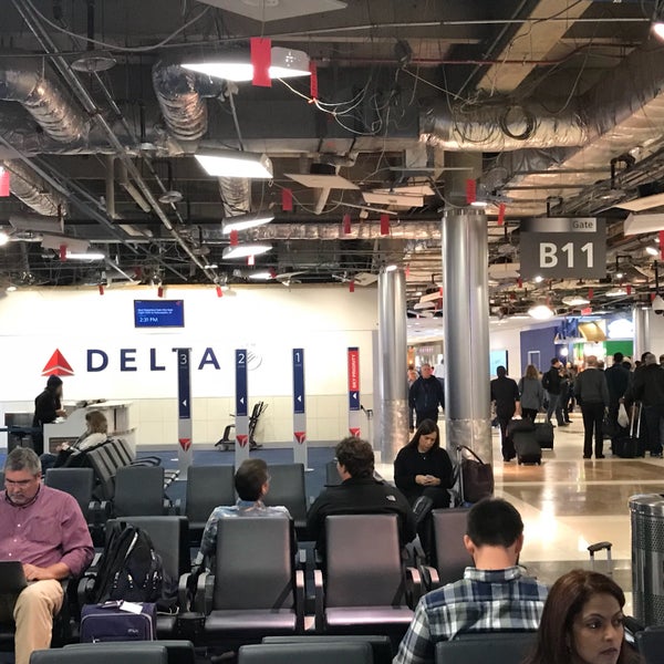Gate B11 - Concourse B