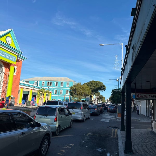 Bay Street - Road