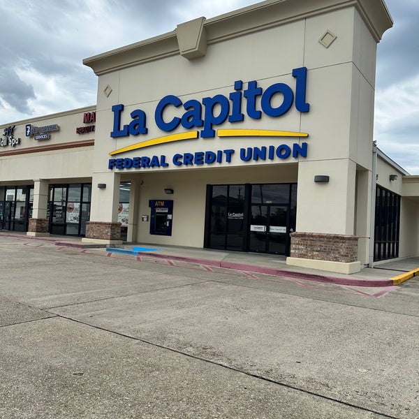 La Capitol Federal Credit Union - 2102 Oneal Ln