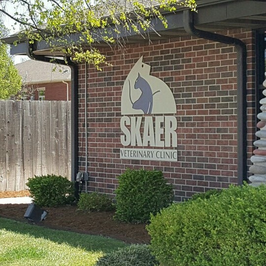 Skaer Veterinary Clinic - 404 S Edgemoor St Ste 100
