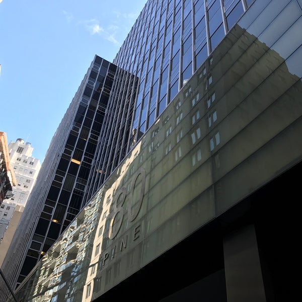 AIG - Structure in New York
