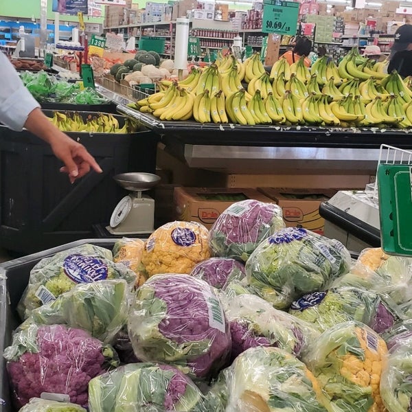 Cali Mart - Grocery Store in Alhambra