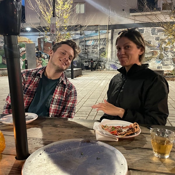 Giulia - Pizzeria in Ottawa