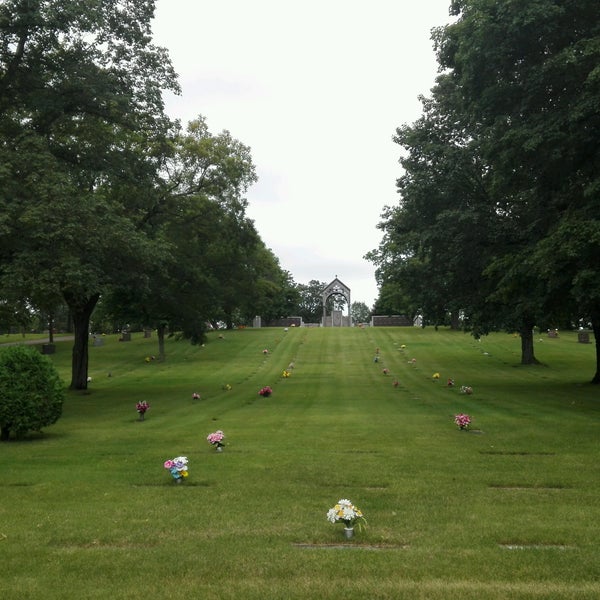 Assumption Cemetery - Cemetery
