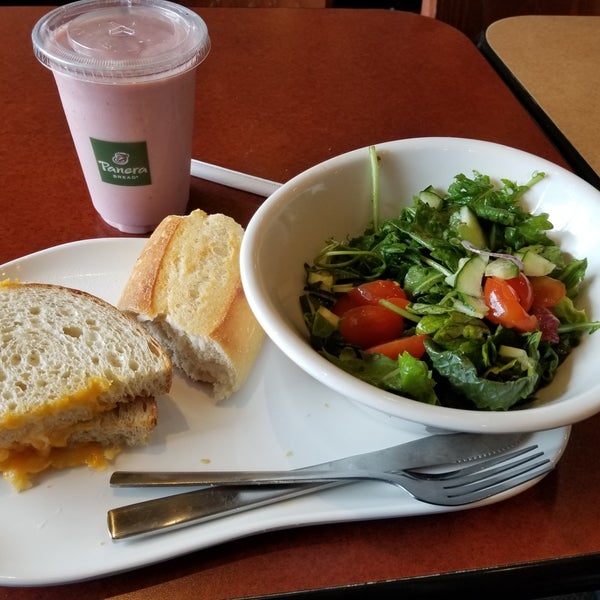 Panera Bread - Springs Ranch - 17 tips