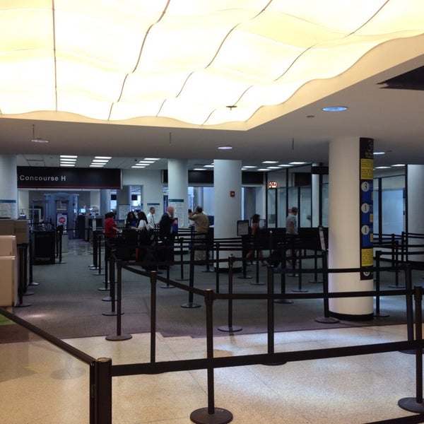 Security Checkpoint H - Miami International Airport - Concourse H