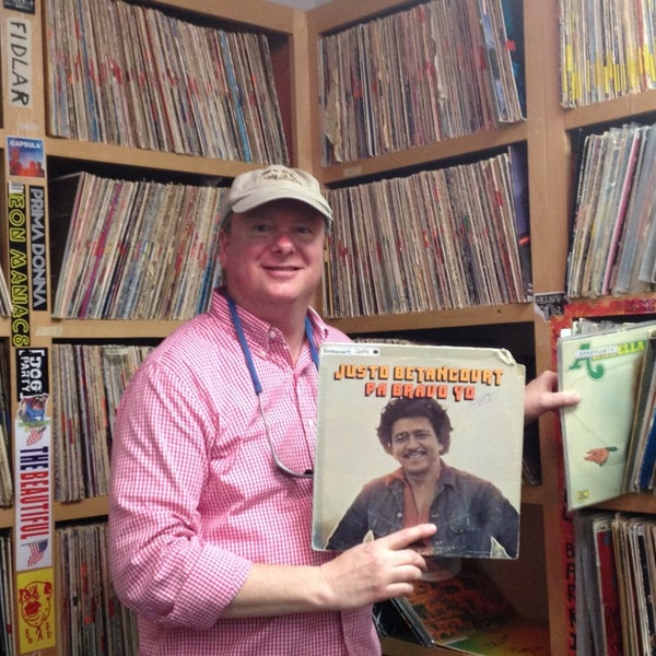 KXLU 88.9FM Los Angeles - West Los Angeles - Los Angeles, CA