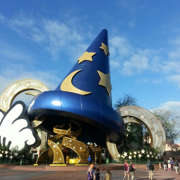 Main Entrance Hollywood Studios - Walt Disney World Resort - Disney's ...